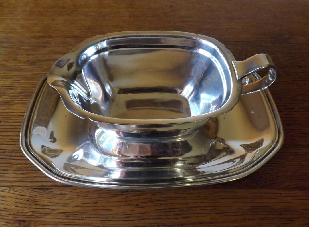 Gravy Boat - Sauce Server - Reed & Barton 'mayflower' Silver Plate With ...
