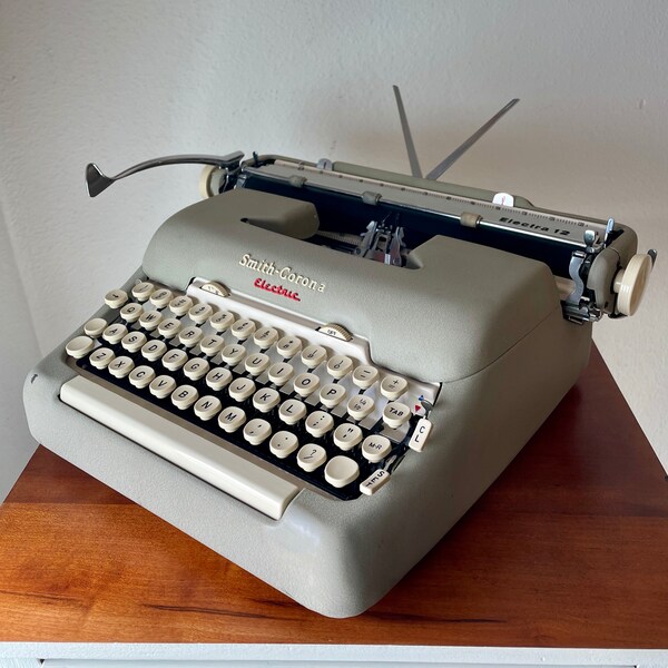 Electric Typewriter - Etsy