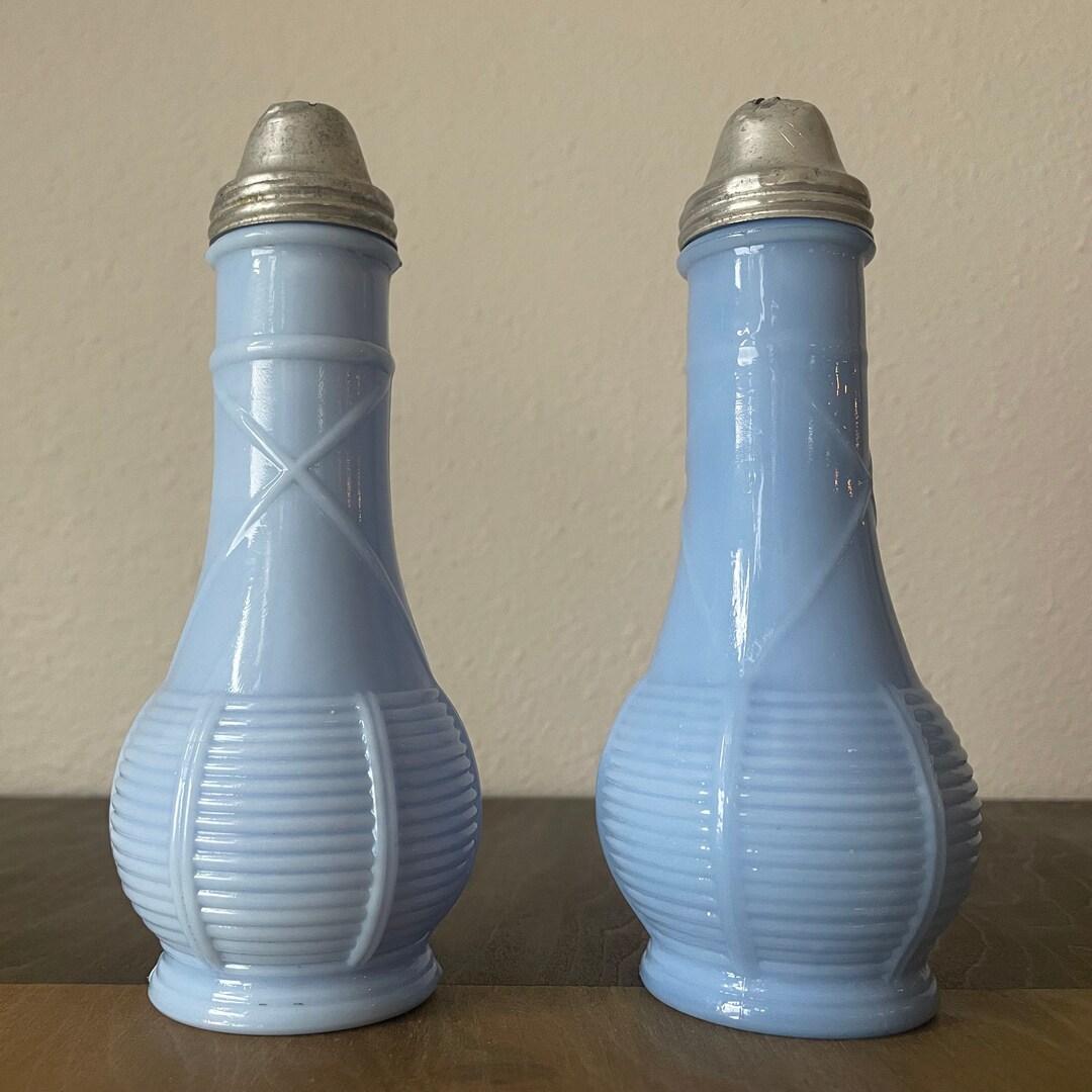 Delphite 1940's Salt and Pepper Shakers ~ Basket Design ~ Periwinkle ...