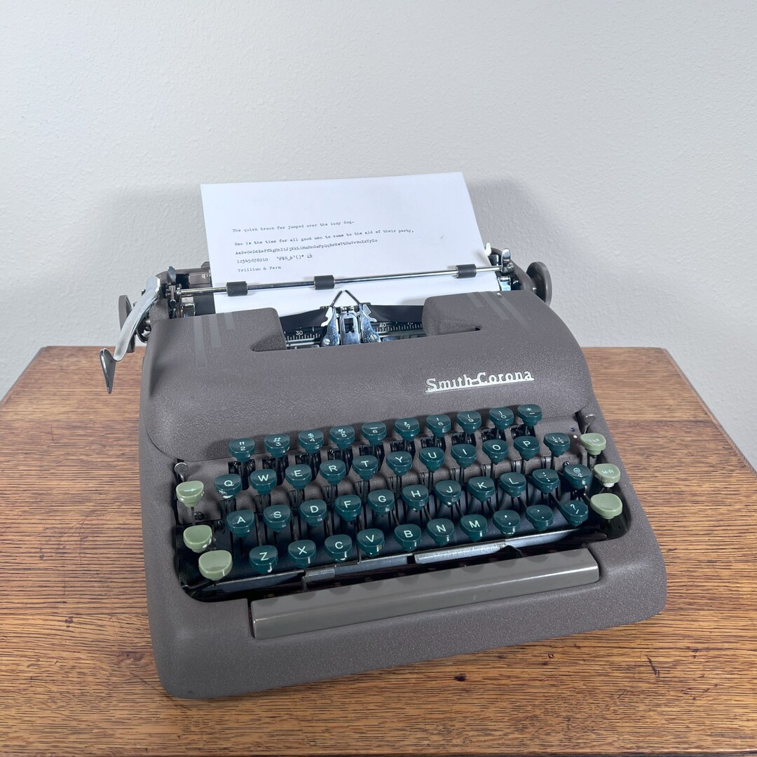 Smith Corona Typewriter/case 'silent Floating Shift ~ 5S Series ~ 1950 ...