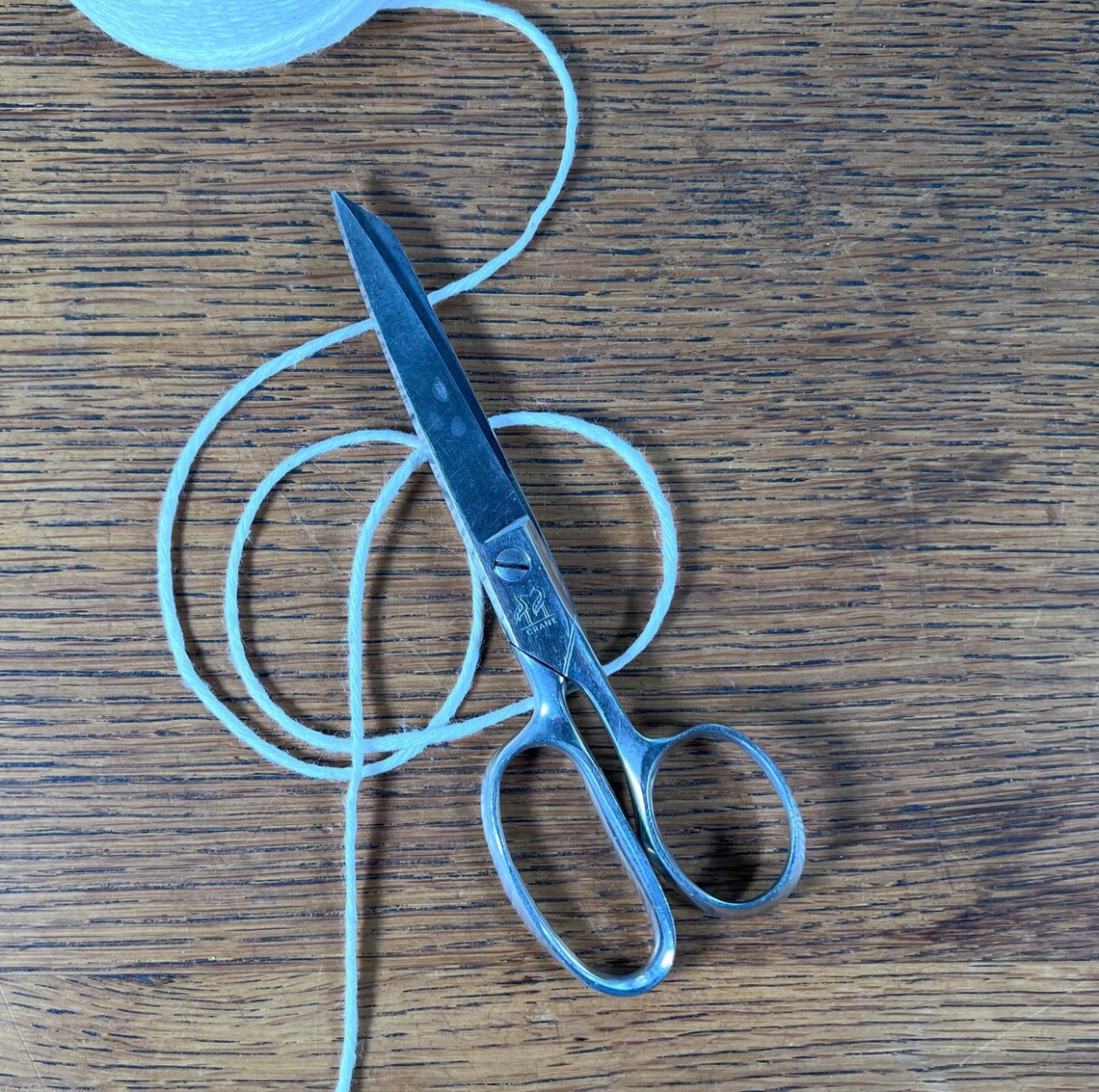 Crane Scissors: Metropolitan Cut Co. 6" Straight Handle Thread Snippers ...