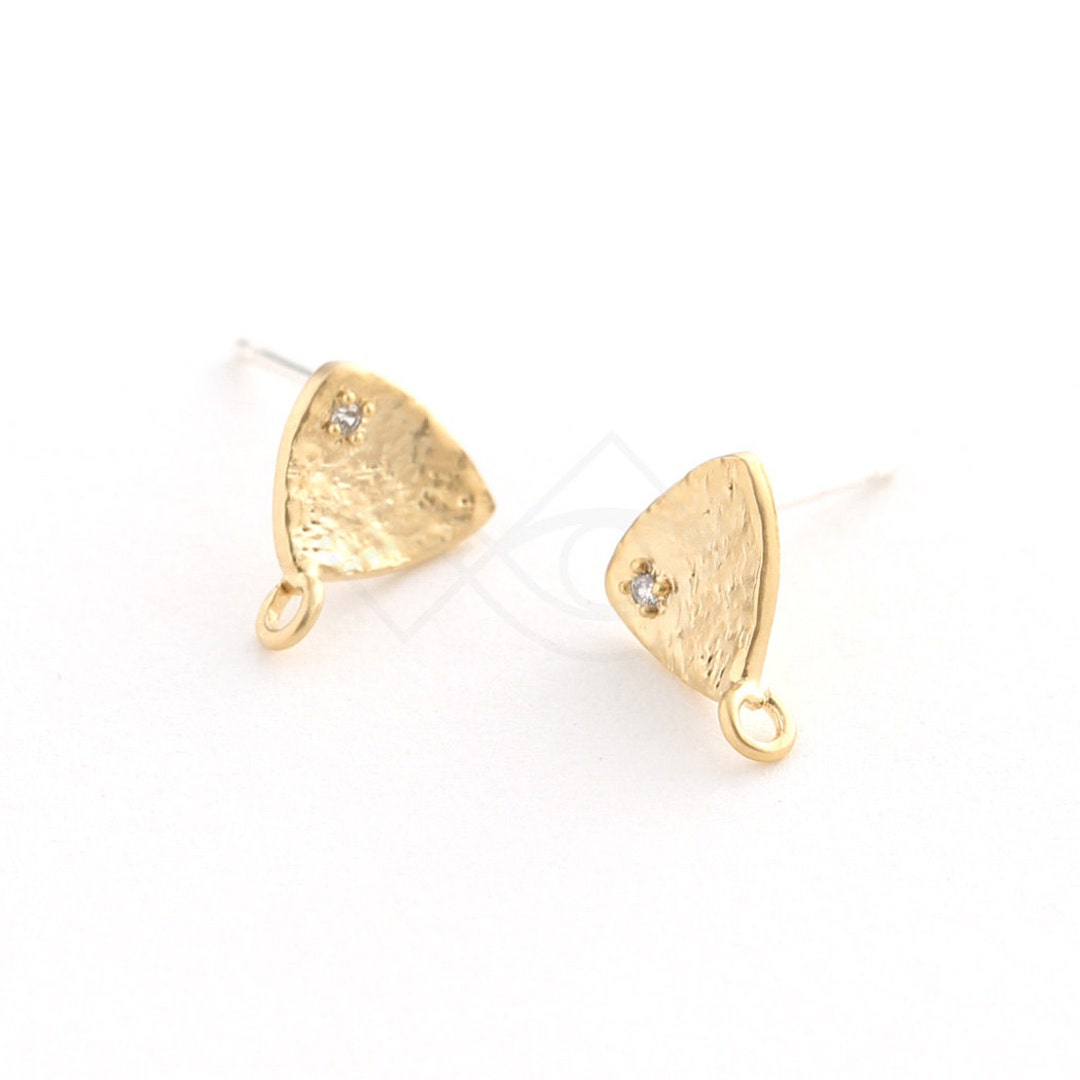 5570011 / Inverted Triangle / 16k Gold Plated Brass With CZ 8mm X 9mm ...