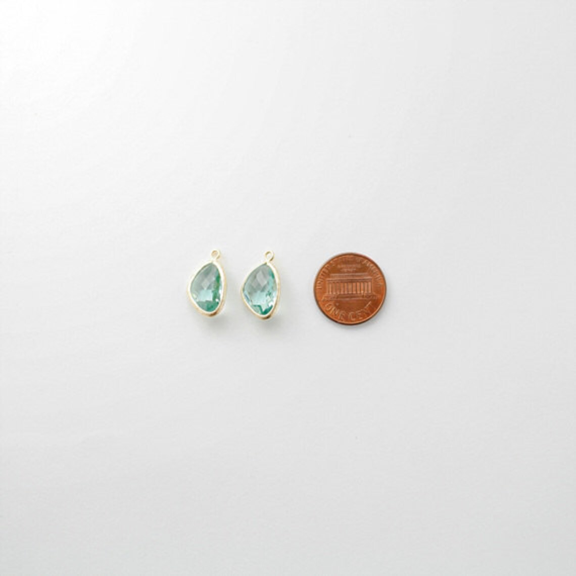 1022084 / Mint / 16k Matt Gold Plated Brass Framed Glass - Etsy