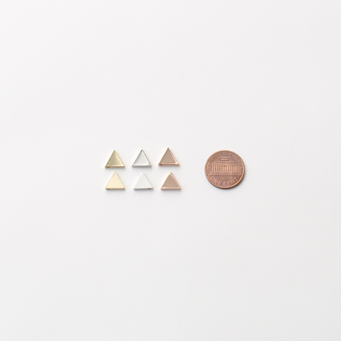 3252024 / Inverted Triangle large / 16k Matt Gold Plated - Etsy