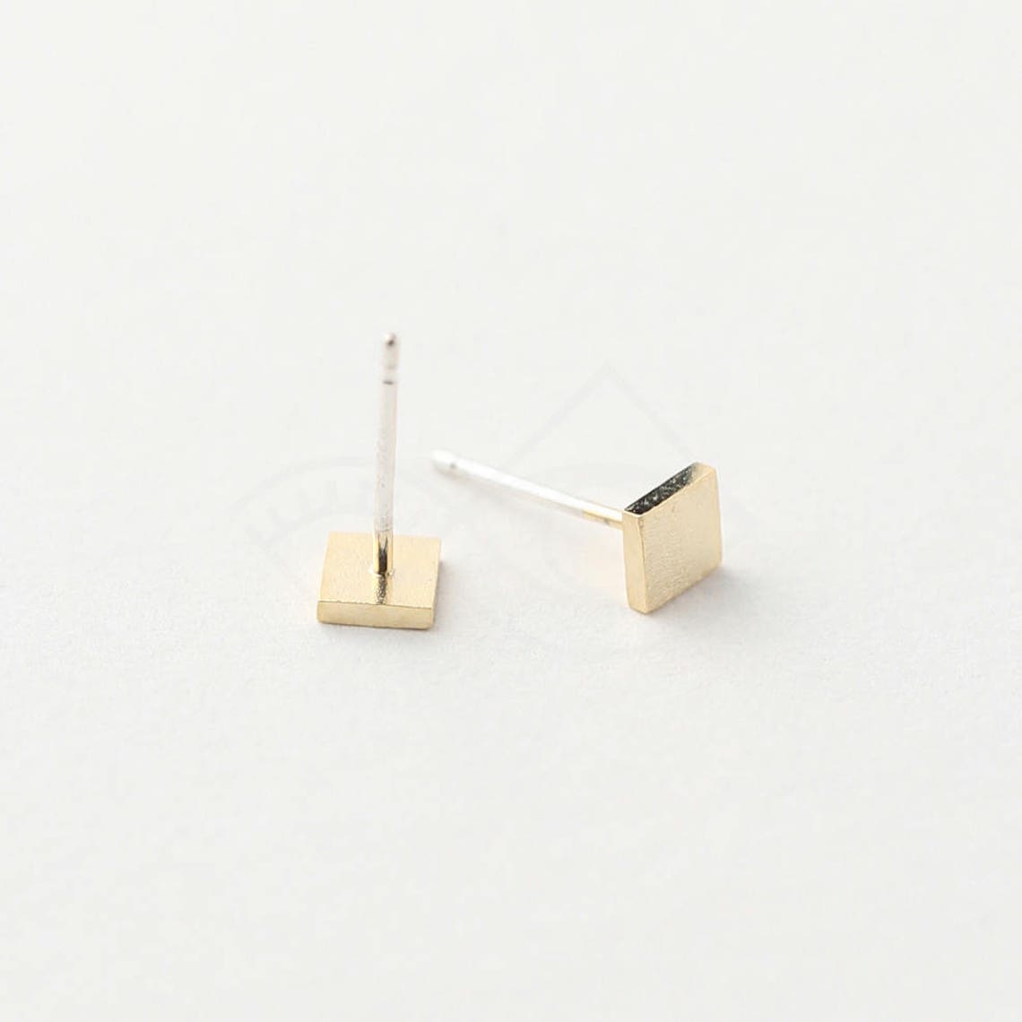 5581031 / Simple Square / Sand Finished 16k Gold Plated Brass - Etsy