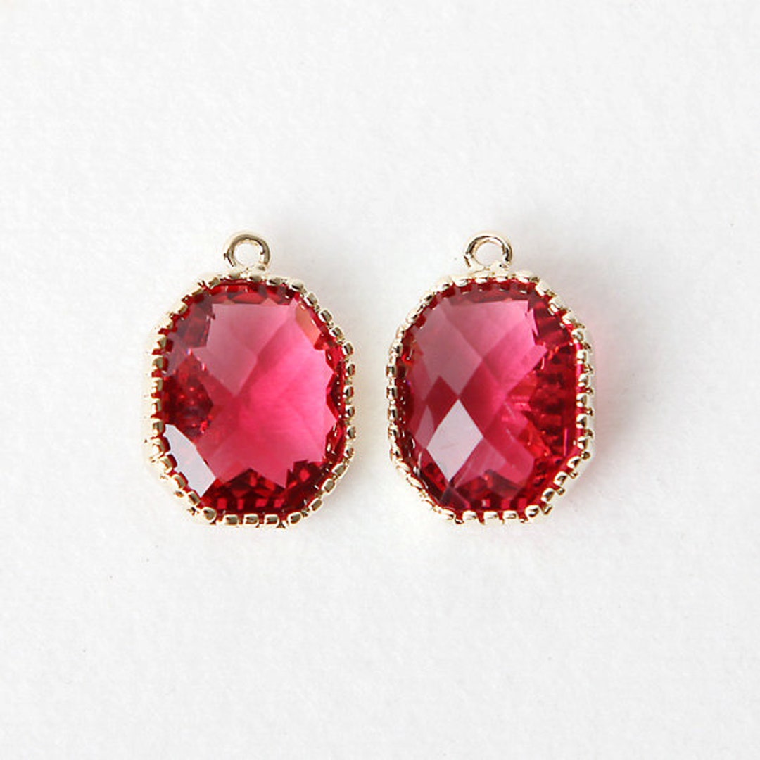 1039081 / Ruby / 16k Gold Plated Brass Framed Glass Pendant 12mm X 17mm ...