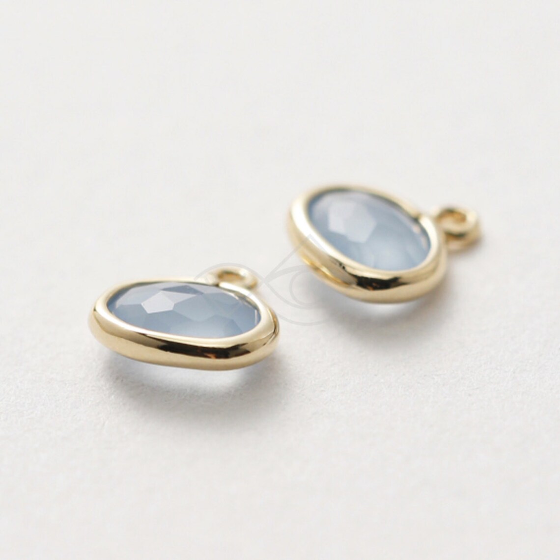 1070152 / Royal Blue / Rhodium Plated Brass Framed Glass Pendant 8.3mm ...