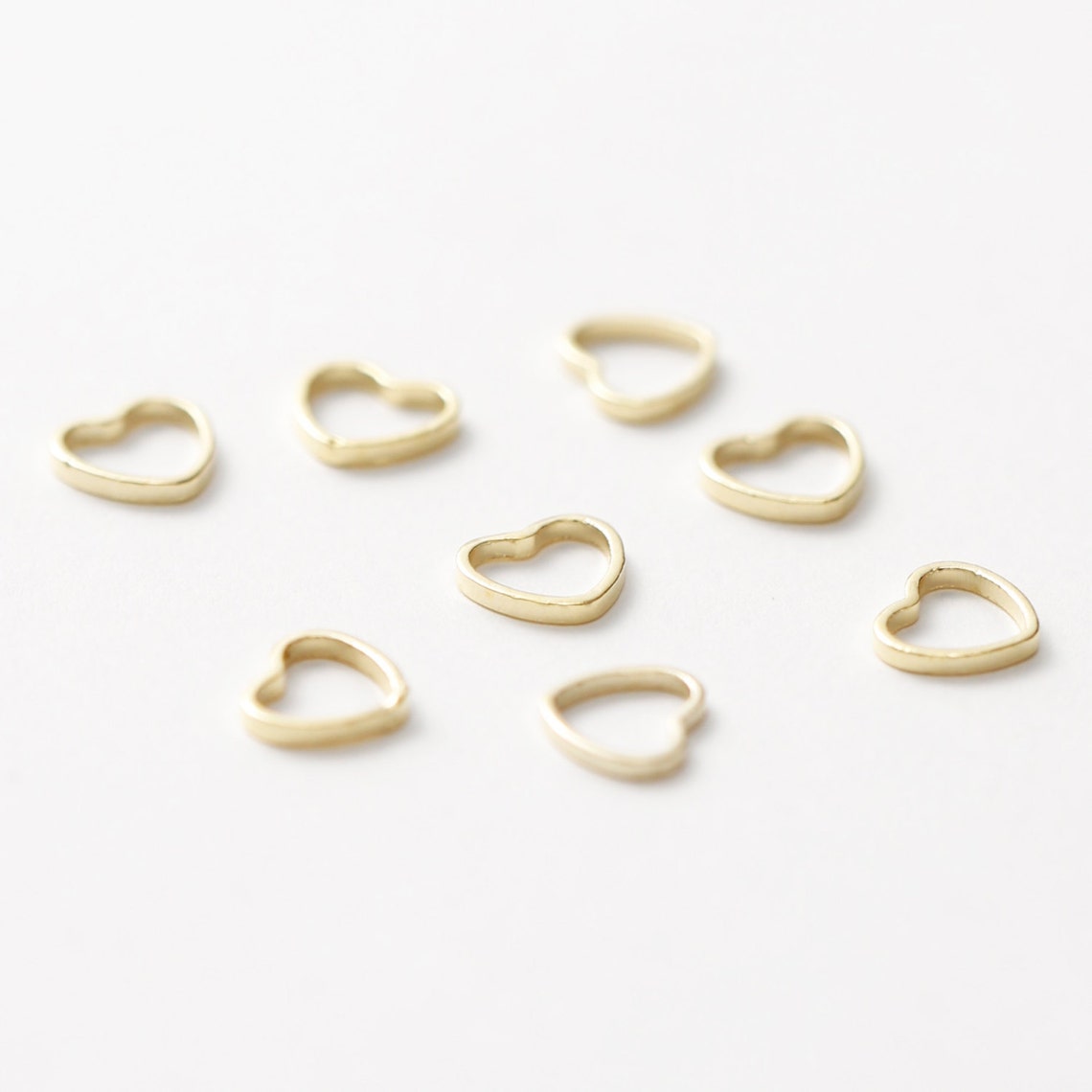 3248012 / Heart Outline / Rhodium Plated Brass Connector 6.7mm X 6.2mm ...