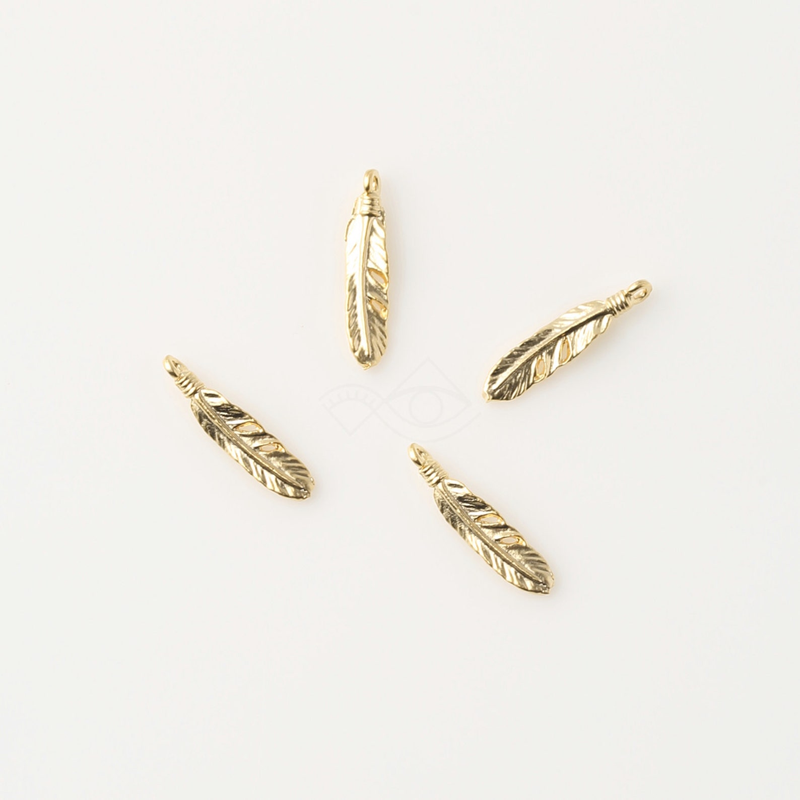 3411014 / Twisted Tiny Feather / 16k Matt Gold Plated Brass Pendant 3 ...