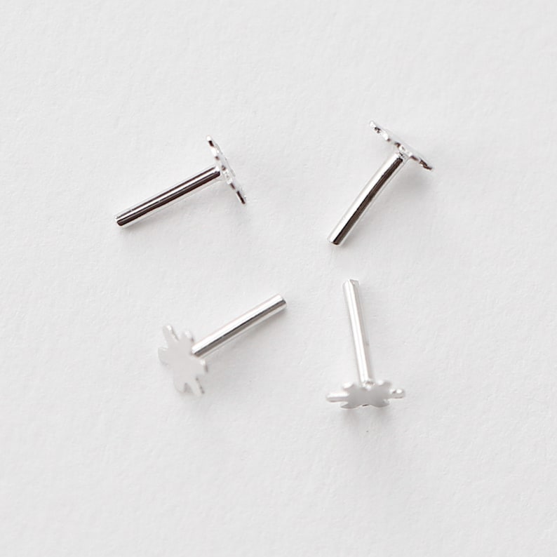 3318031 / Small Asterisk Pin / 16k Gold Plated Brass 3mm x 3mm | Etsy