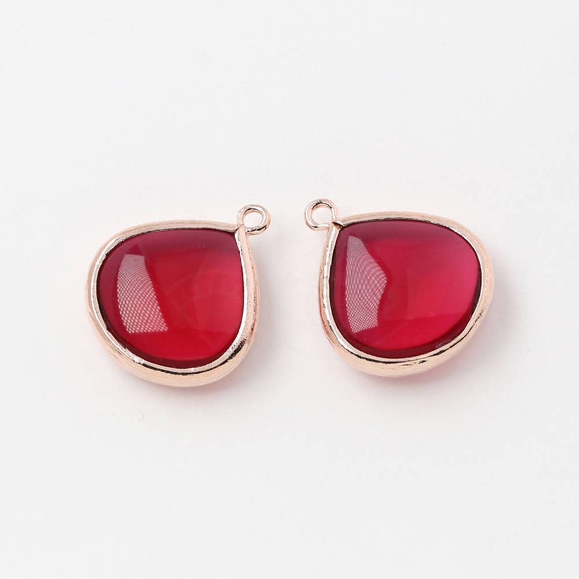 1006257 / Ruby / Rose Gold Plated Brass Framed Glass Pendant 18mm X ...