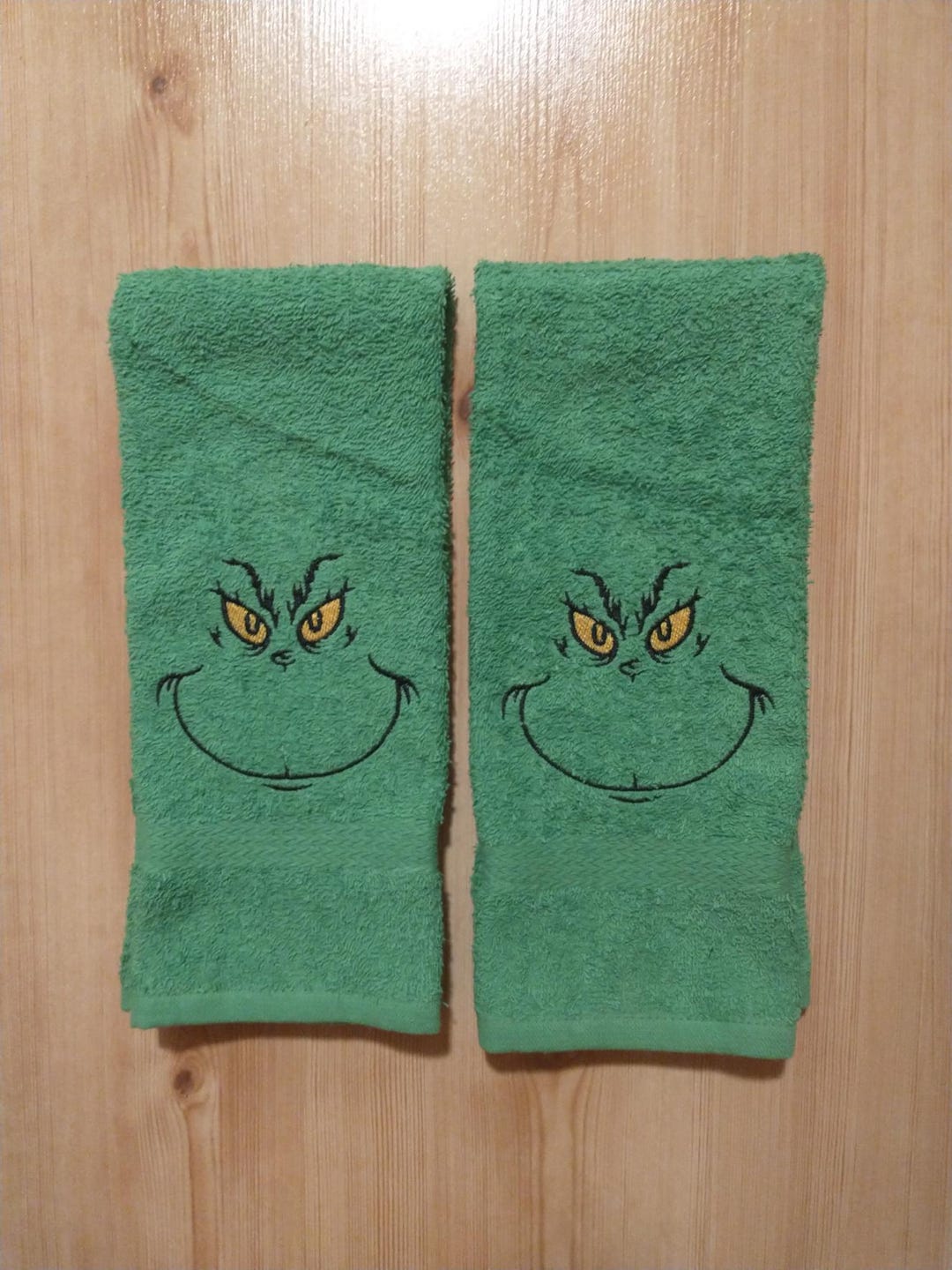 Mean One Face Angry Face Hand Towels Green Christmas Set of 2 - Etsy