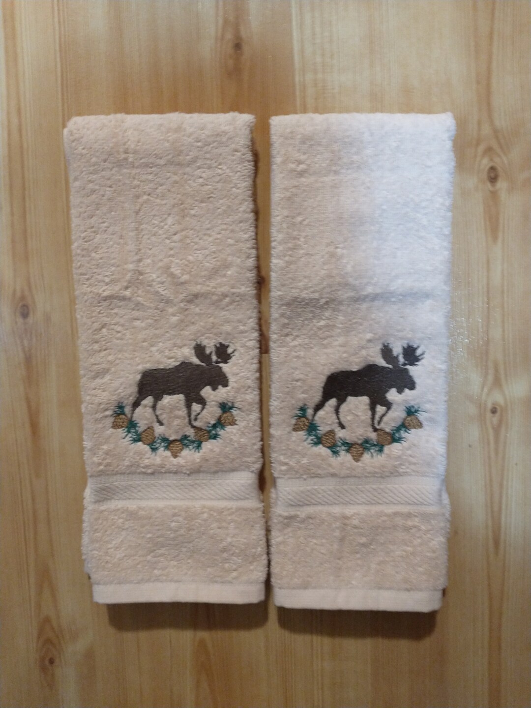 Silhouette Moose With Pine Cones Tan Hand Towels, Cabin Lodge ...