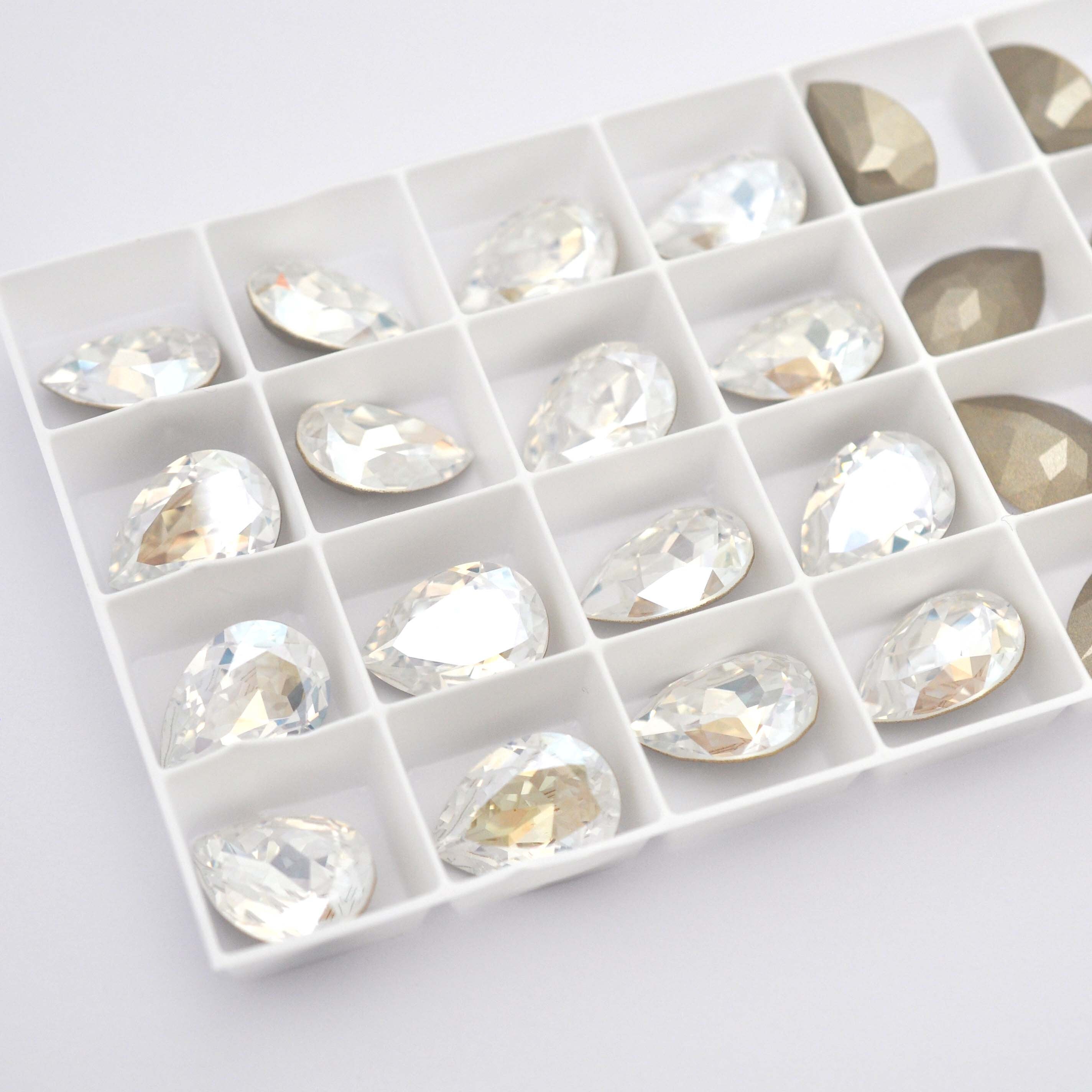 Moonlight 18x13mm Pear Shape 4320 Barton Crystal, Made in Austria ...