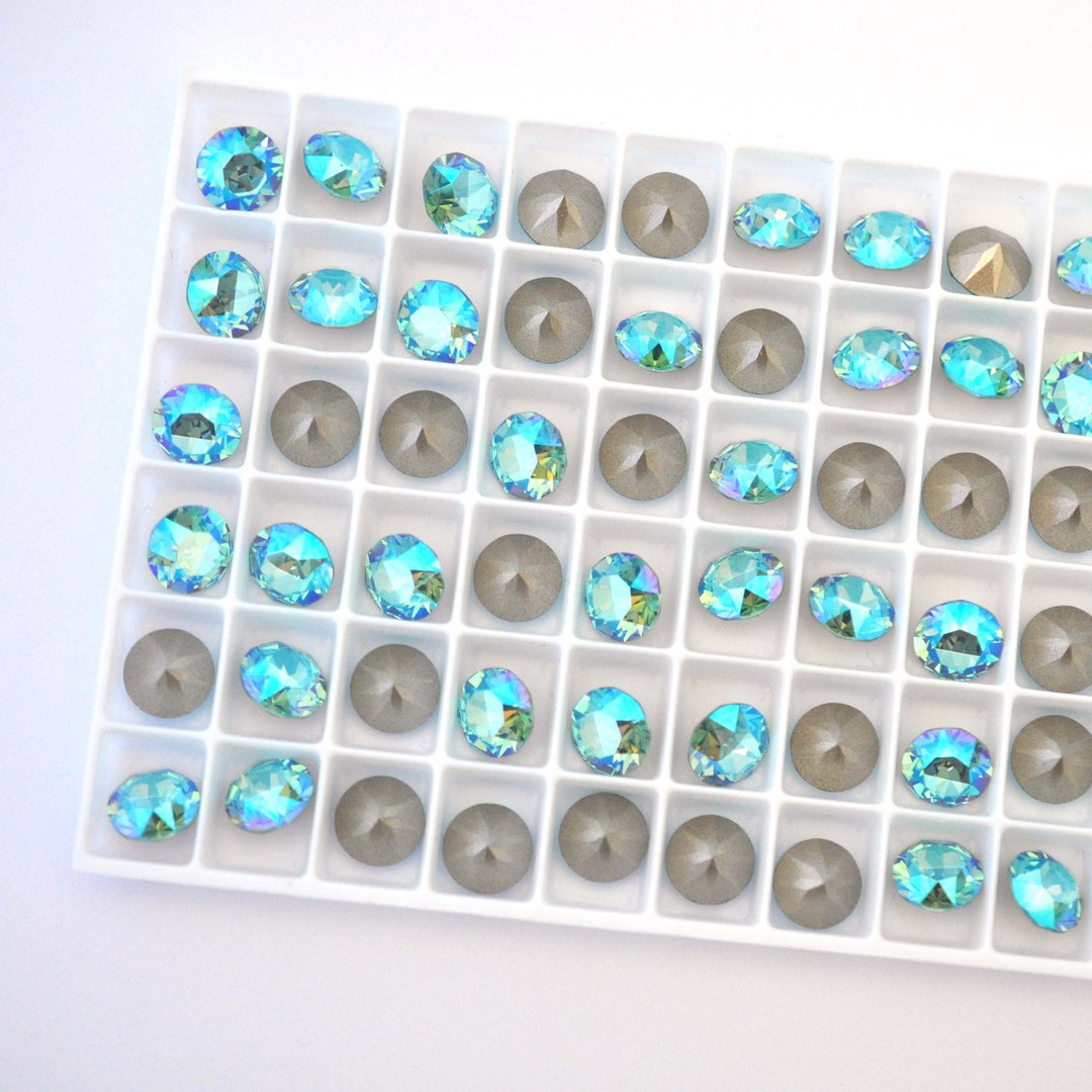 Light Turquoise Shimmer 39ss 1088 Barton Crystal, Made in Austria ...