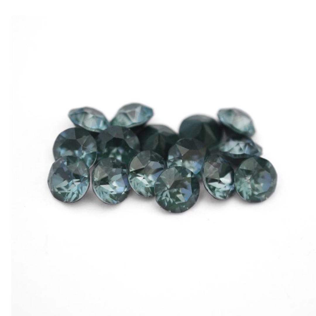 Pine Green Ignite 29ss 1088 Round Swarovski® Crystal Pointed Back ...
