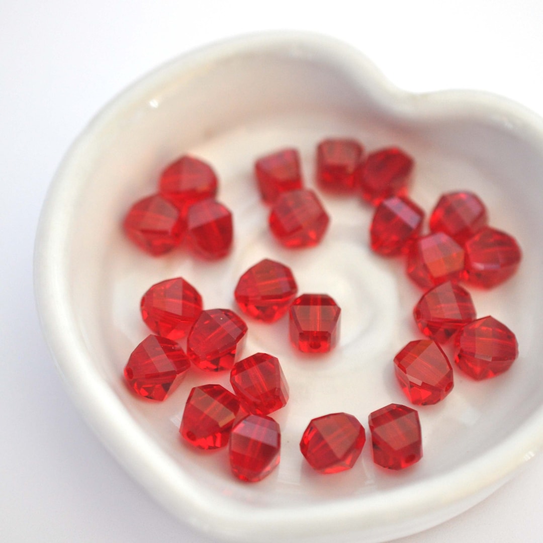 Light Siam 8mm Lucerna Bead - 5030 Barton Crystal - Lantern Beads ...