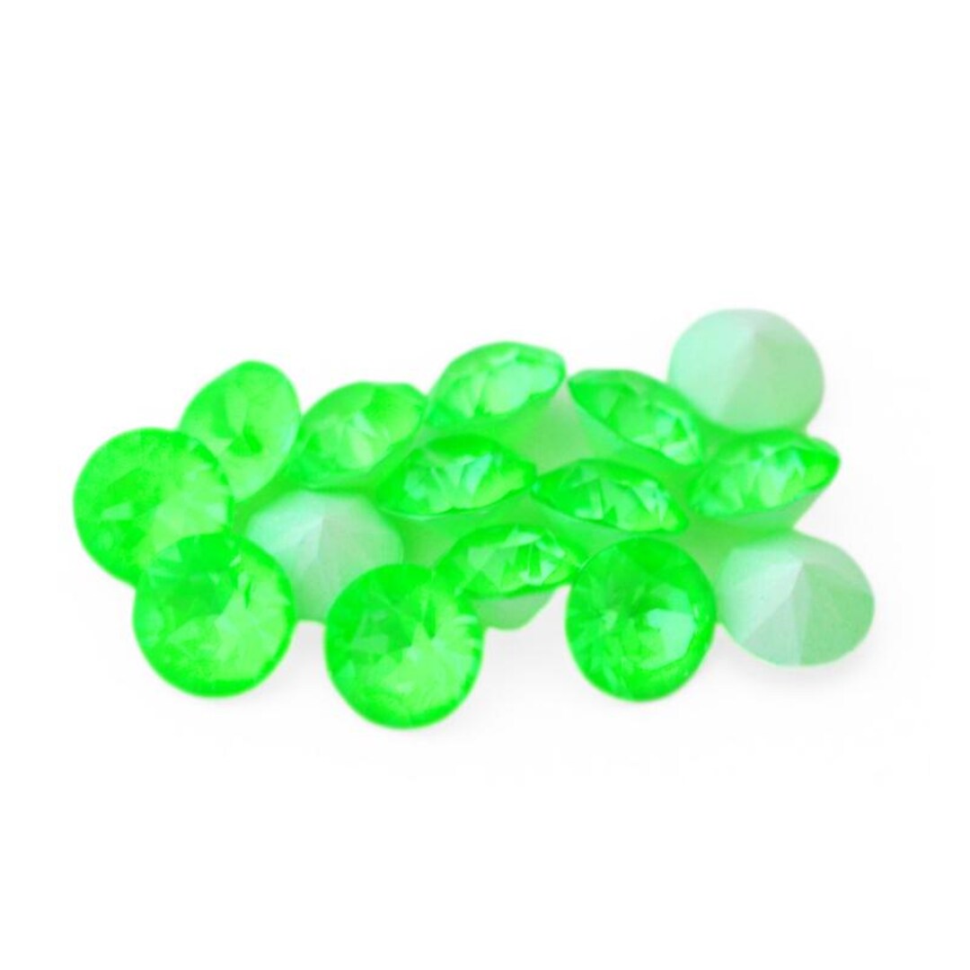 Electric Green Ignite 39ss 1088 Round Austrian Crystal Pointed Back ...