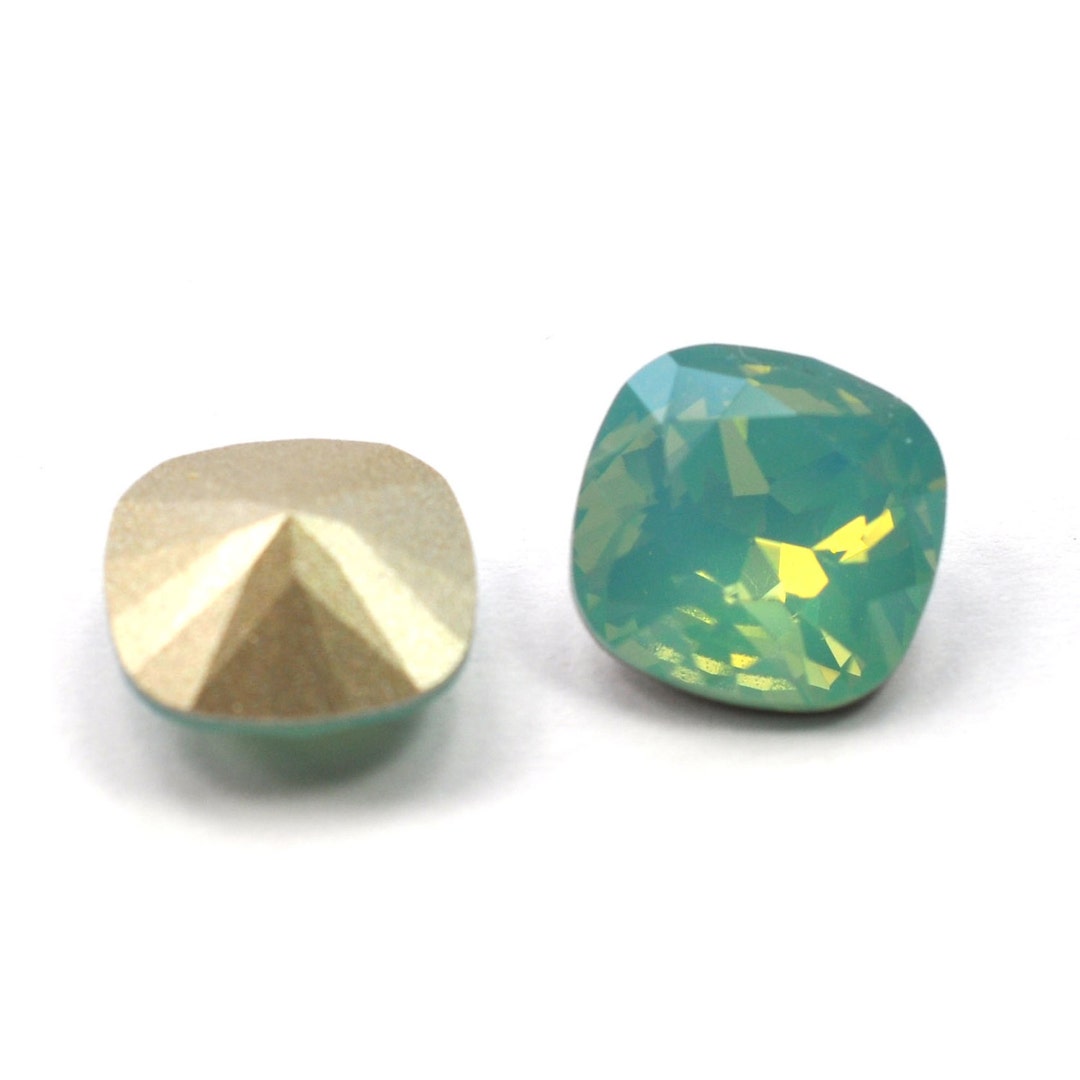Pacific Opal 12mm 4470 Cushion Square Barton Crystal, Made in Austria ...