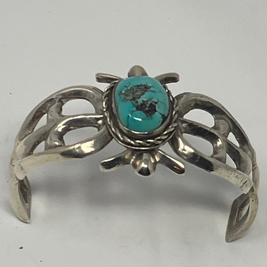 Navajo Vintage Sand-cast Silver Turquoise Cuff - Etsy
