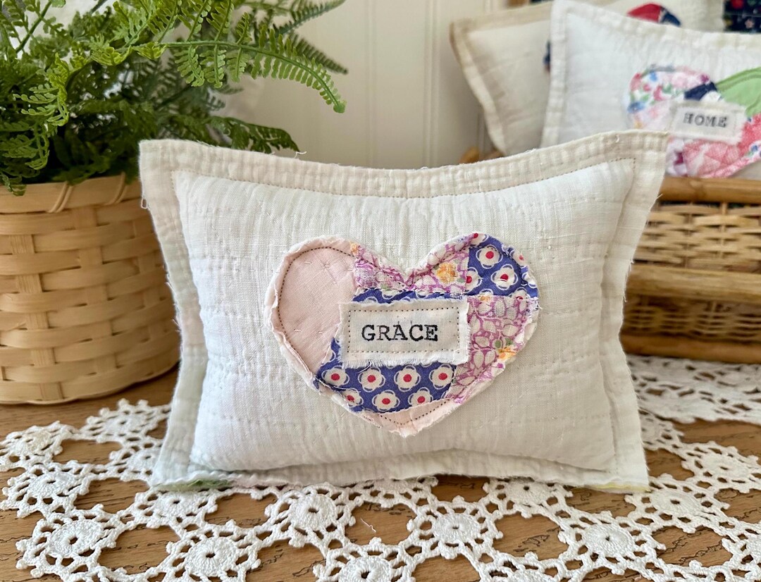 Mini grace Heart Quilt Pillow Cottage Decor Vintage 136 - Etsy