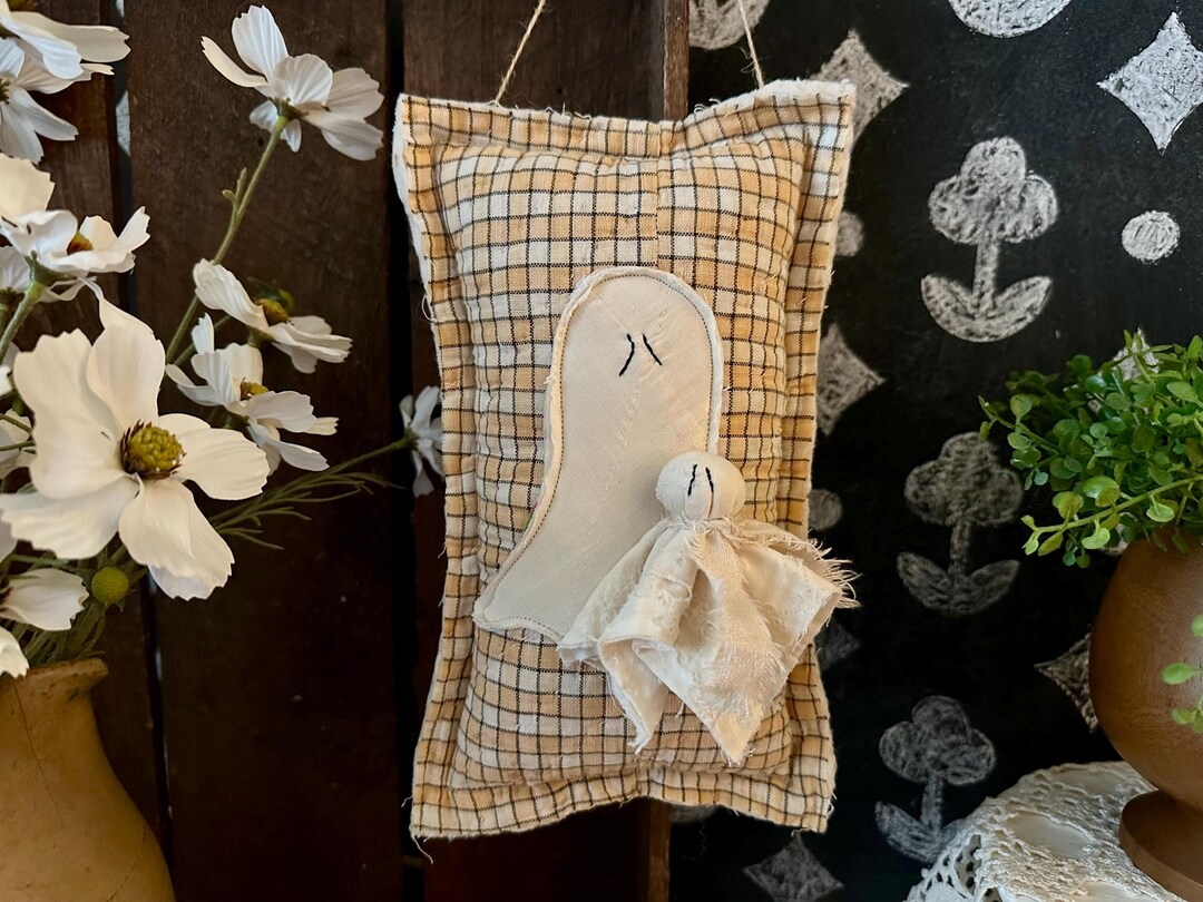 Ghost Peg Hanger | Baby Ghost | Door Knob Hanger | Halloween | Fall ...