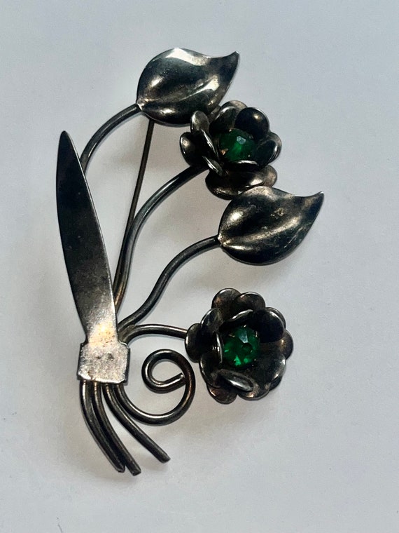 Vintage & beautiful brooch - Gem