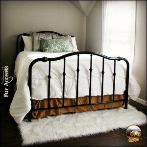 Plush Faux Fur Area Rug - Carpet Runner - Faux Sheepskin - Llama - Shag ...