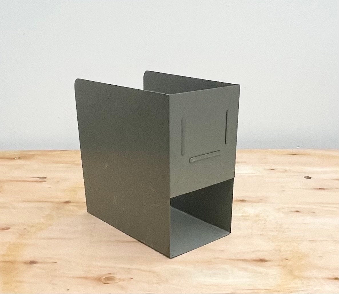 Metal Book Organizer metal File Holder library File Holder Metal Office ...