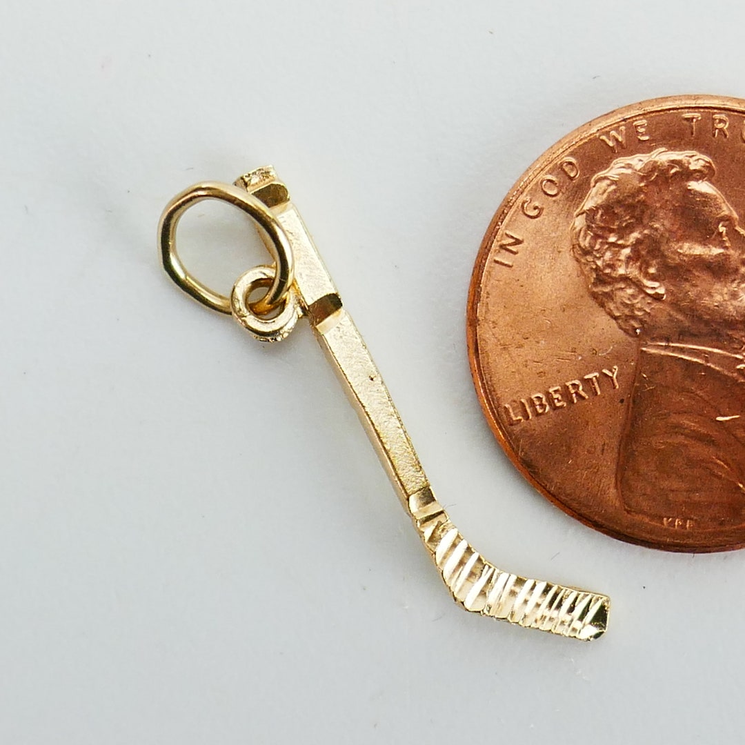 Vintage 10k Yellow Gold Hockey Stick Charm Pendant Detailed Etched ...