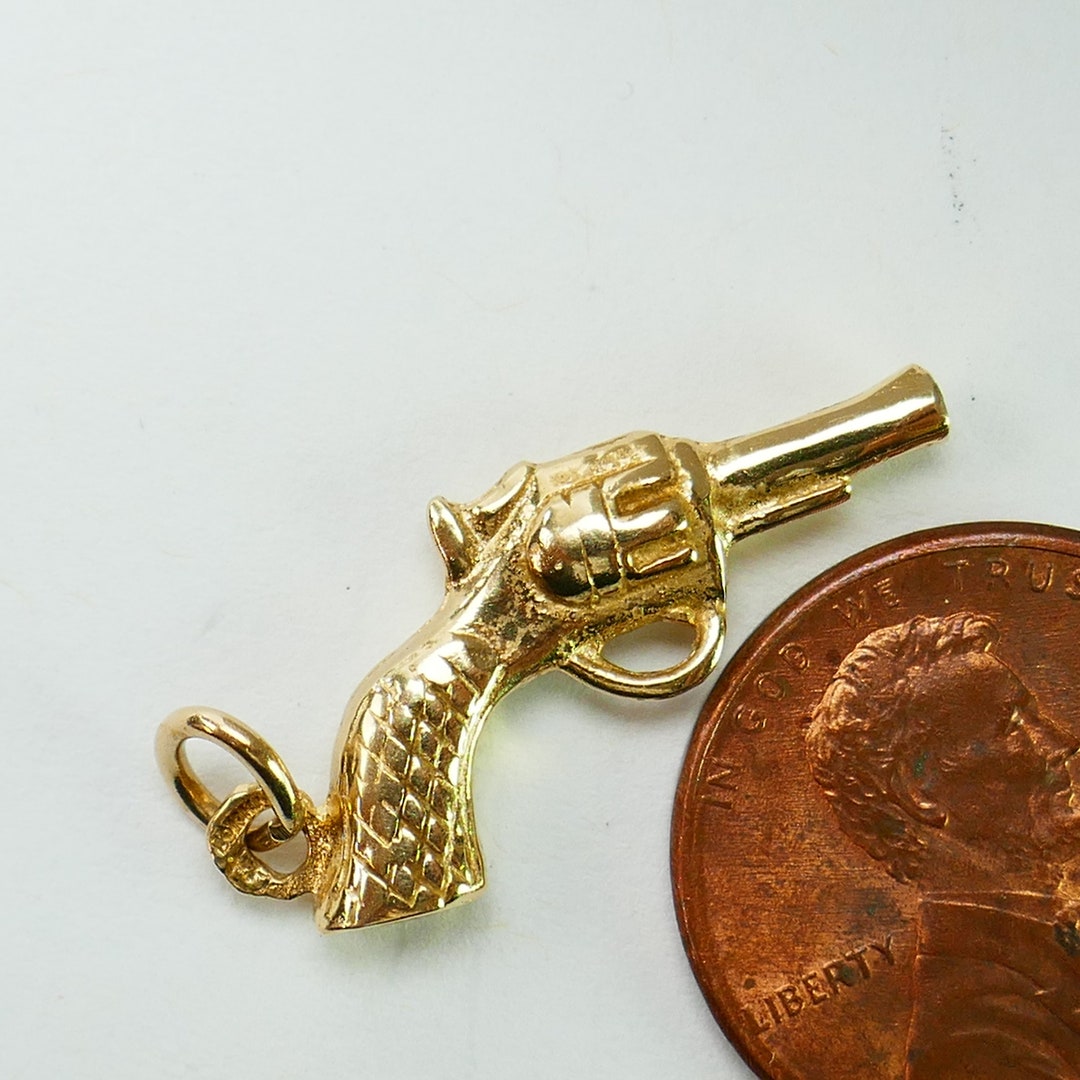 Vintage 10k Yellow Gold Revolver Gun Fusil Pistol Charm Pendant 3D ...