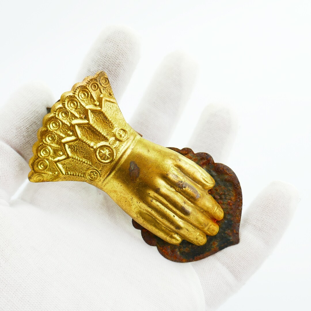 Beautiful Hand Paper Clip...lady’s Hand. Document. Victorian. Hand ...