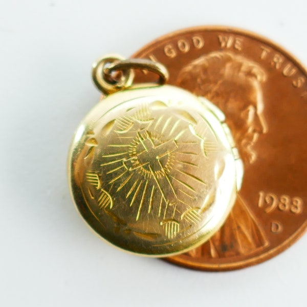 Cross Locket - Etsy