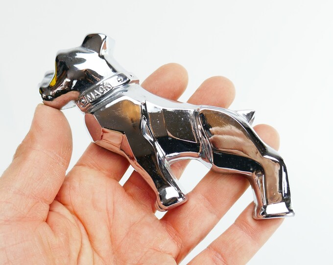 Vintage Mack Truck Bulldog Dog Logo Fender Emblems Chrome Left 4MR2158 ...