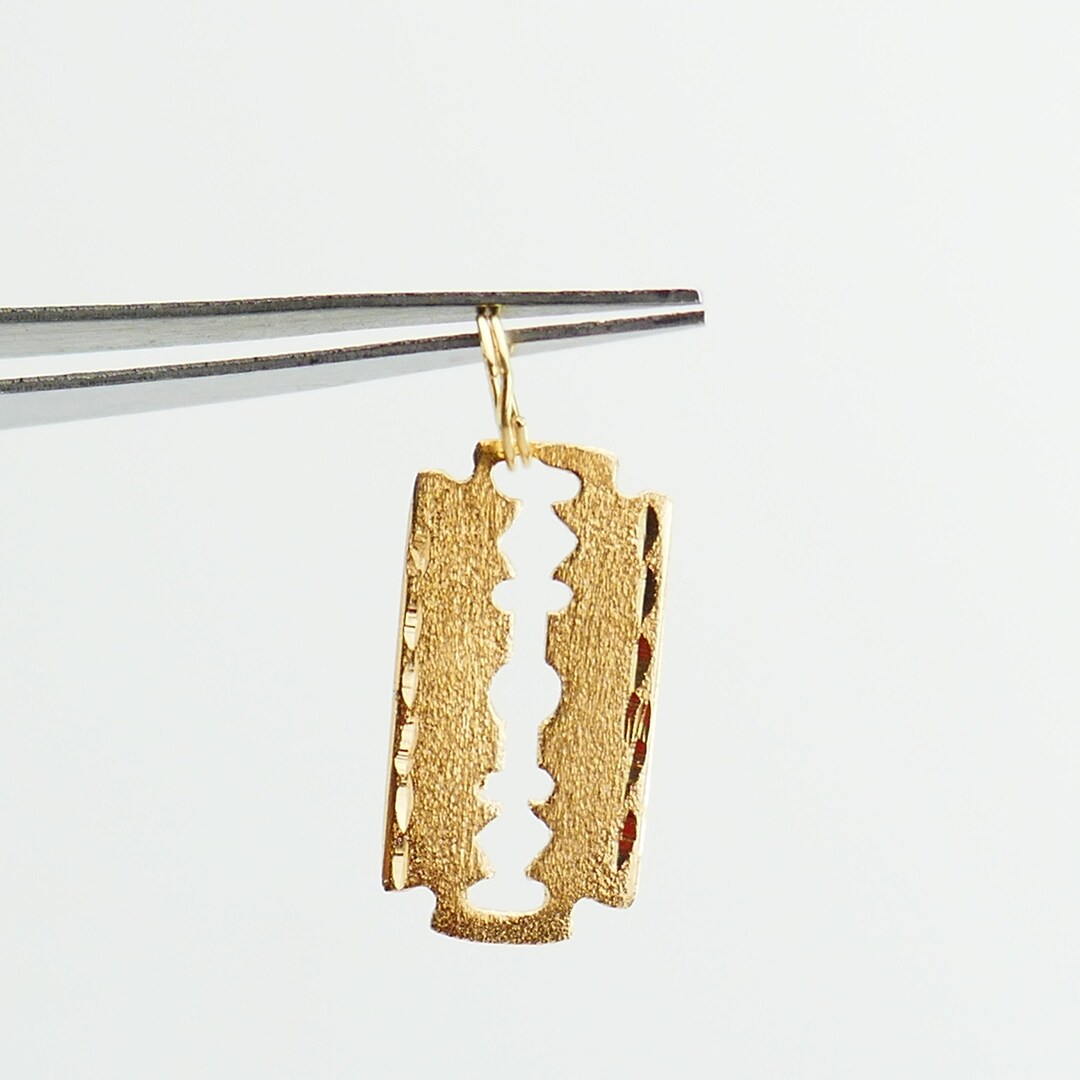 Vintage 10K Yellow Gold Razor Blade Barber Shop Charm Pendant Fine ...
