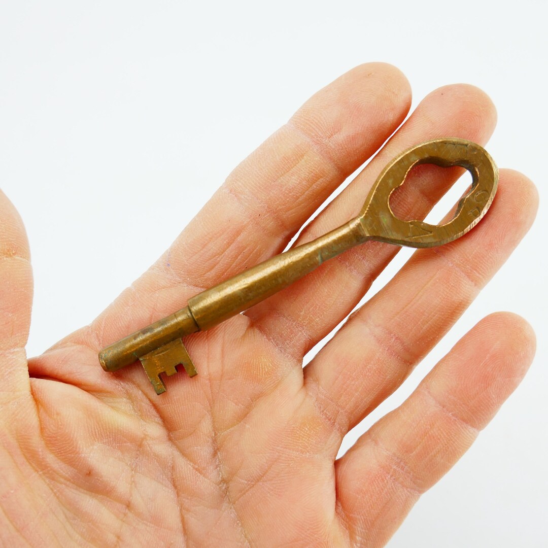 RARE Antique Keys VIA Rail CP Brass Railway Lock Train Skeleton Key - Etsy