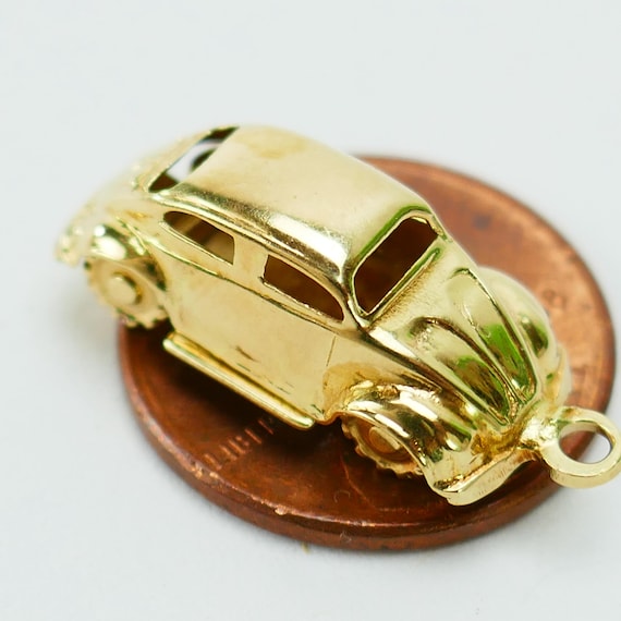 Vintage 14k Yellow Gold beetle VW Volkwagen Charm pen… - Gem