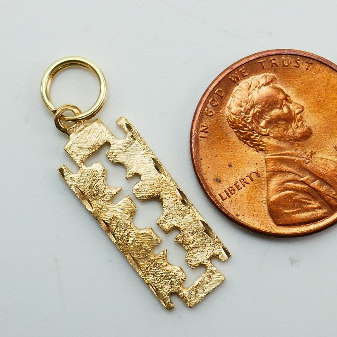 Vintage 10K Yellow Gold Razor Blade Barber Shop Charm Pendant Fine ...