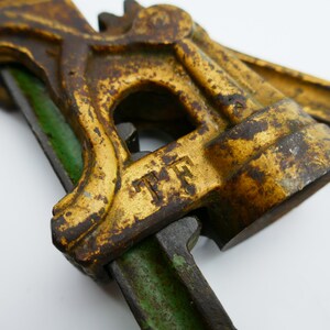 Antique Cast Iron Vintage TF Bottle Capper Cast Iron Made in Usa Seal ...