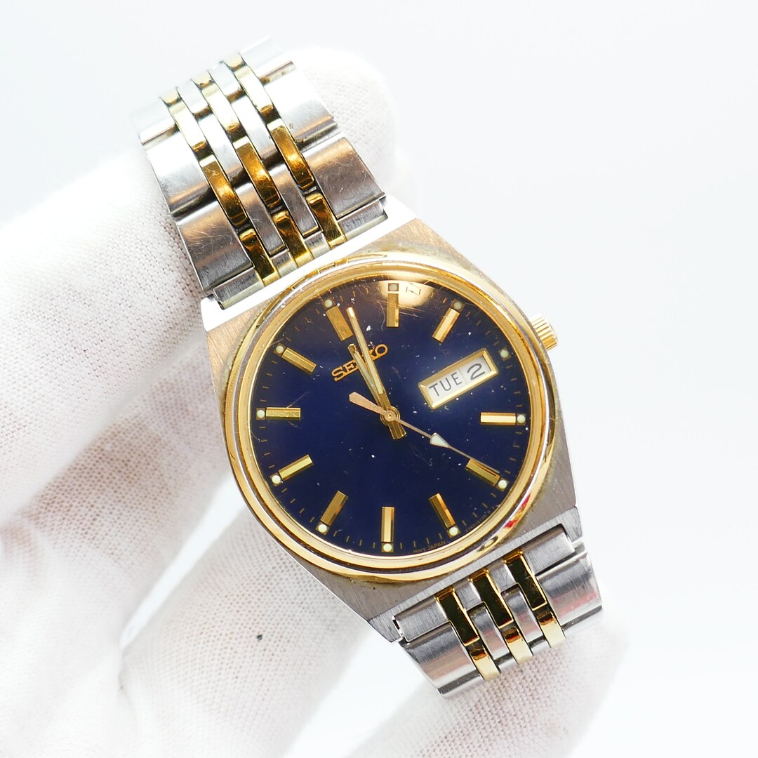 Vintage SEIKO Quartz Day Date Blue Dial V743-9020 Japan Working Watch ...