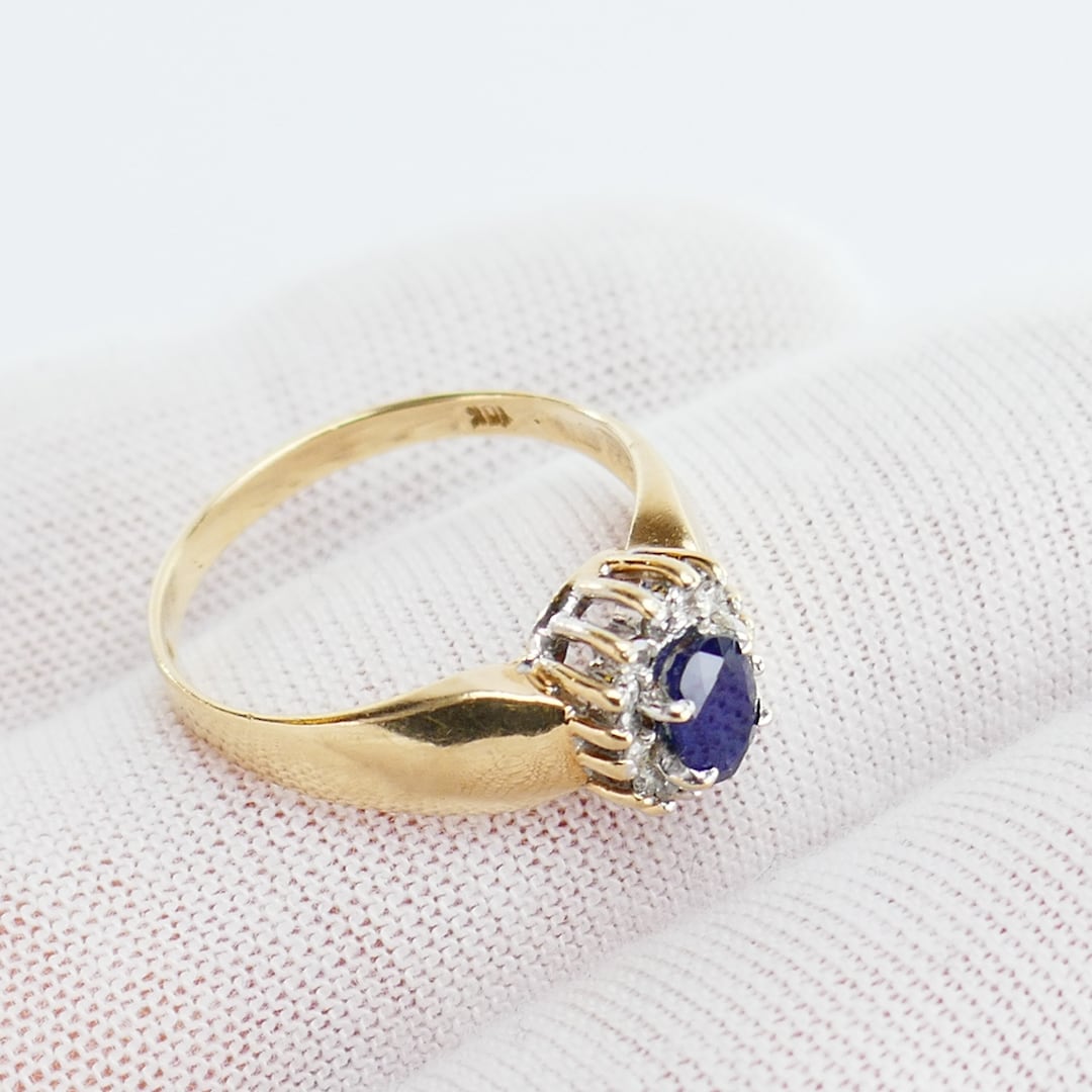 Vintage 10K Yellow Gold Blue Stone and Diamonds Ring Size 8 Minimalist ...