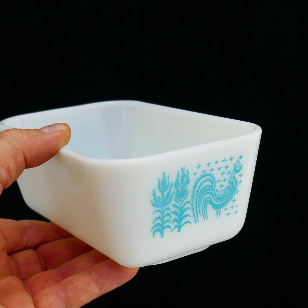 Vintage Pyrex Amish 502 1 1/2PT Fridge Dish NO Lid Turquoise on White ...