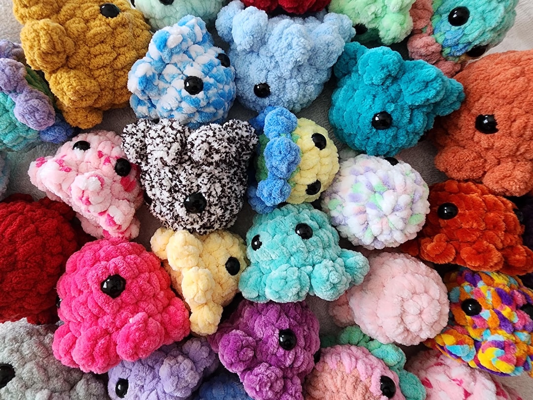 Set of 10 Mystery Baby Octopus Amigurumi Plushie, Cute Octo Plushy ...