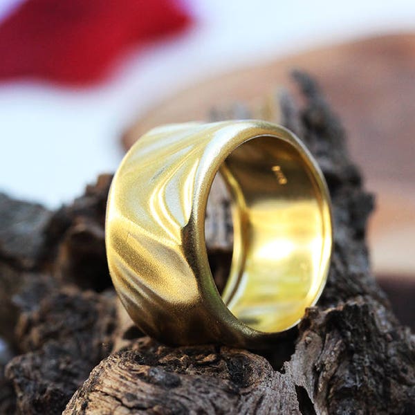 Wide Wedding Ring - Etsy