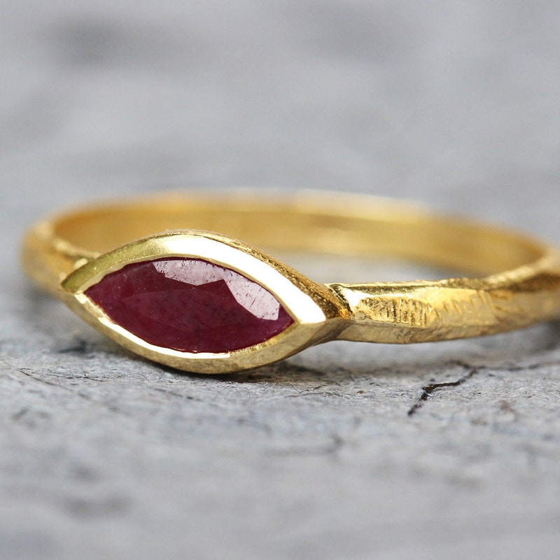 Unique Ruby Ring - Etsy