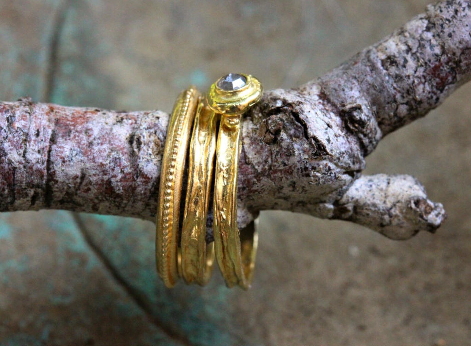 Raw Diamond Ring Wedding Ring Set Unique Wedding Bands Gold | Etsy