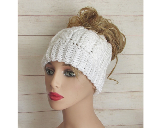 Crocheted Messy Bun Hat, Crochet Cable Bun Hat, Hat Messy Bun, Ponytail ...
