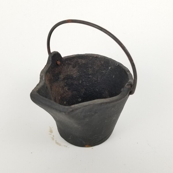 Cast Iron Coal Pot - Etsy