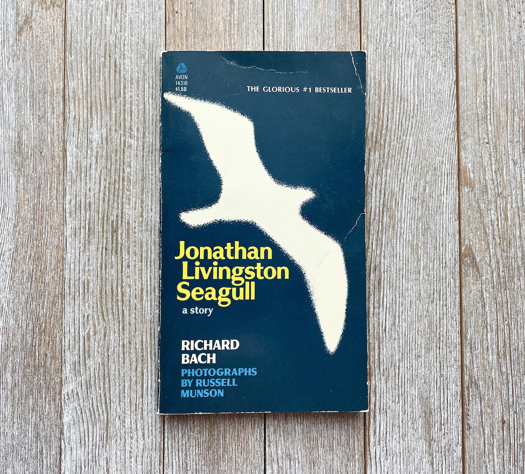 Jonathan Livingston Seagull by Richard Bach with Photographs by Russell ...