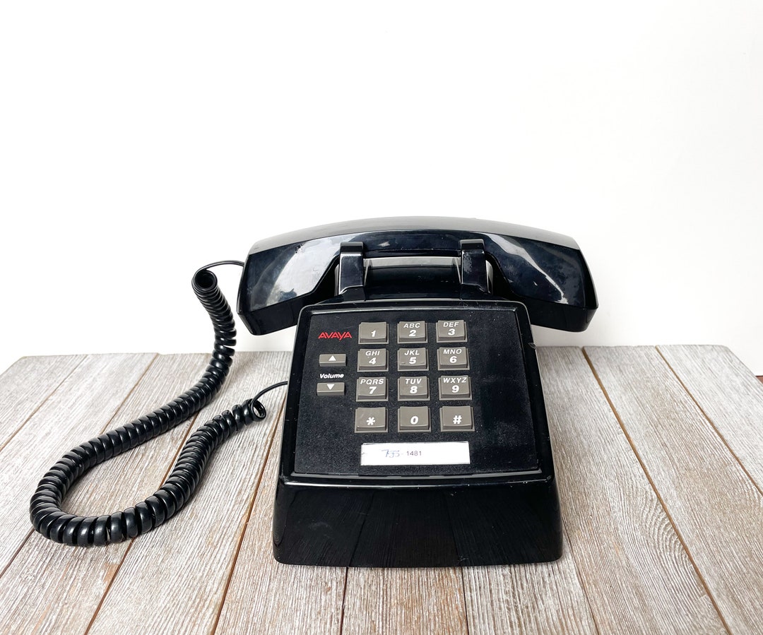 Vintage Black Retro Telephone | Push Buttons | Vintage Phone | Vintage ...